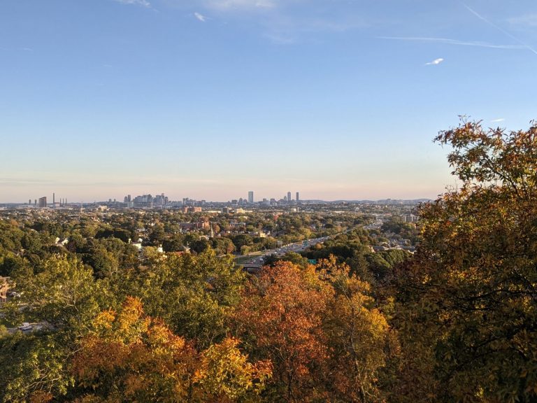 9 Stunning Fall Foliage Getaways from Boston | Roaming Boston